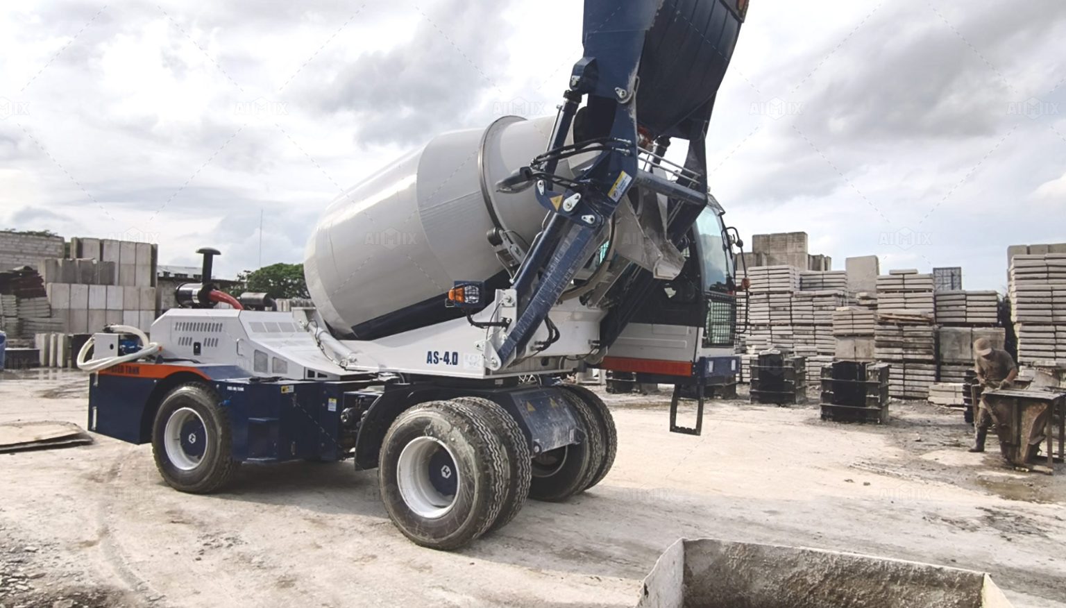 Mixer Beton Self-Loading Di Indonesia - PT. AIMIX GROUP INDONESIA